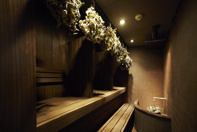 【渋谷SAUNAS(サウナス)】9つのサウナと4つの水風呂が楽しめる、日本最大級のサウナ施設！ | chillsauna